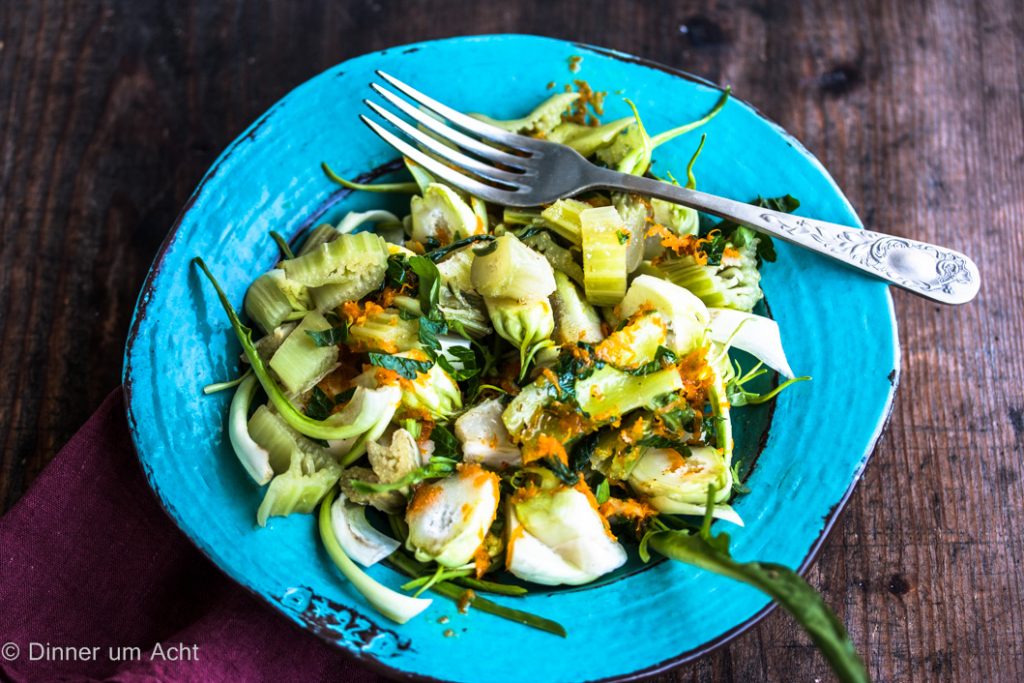 Bella Puntarella! Puntarella - Kardonen Salat mit kandierten ...