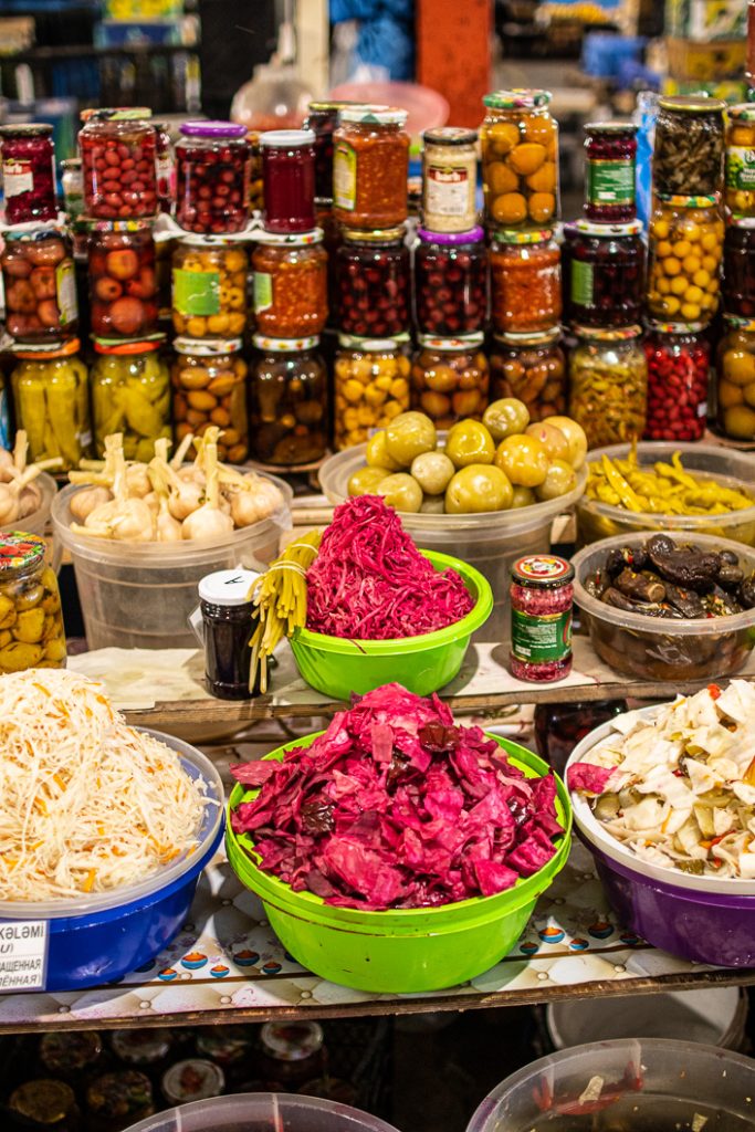 Aserbaidschan – auf dem großen Markt in Baku - Dinner um Acht